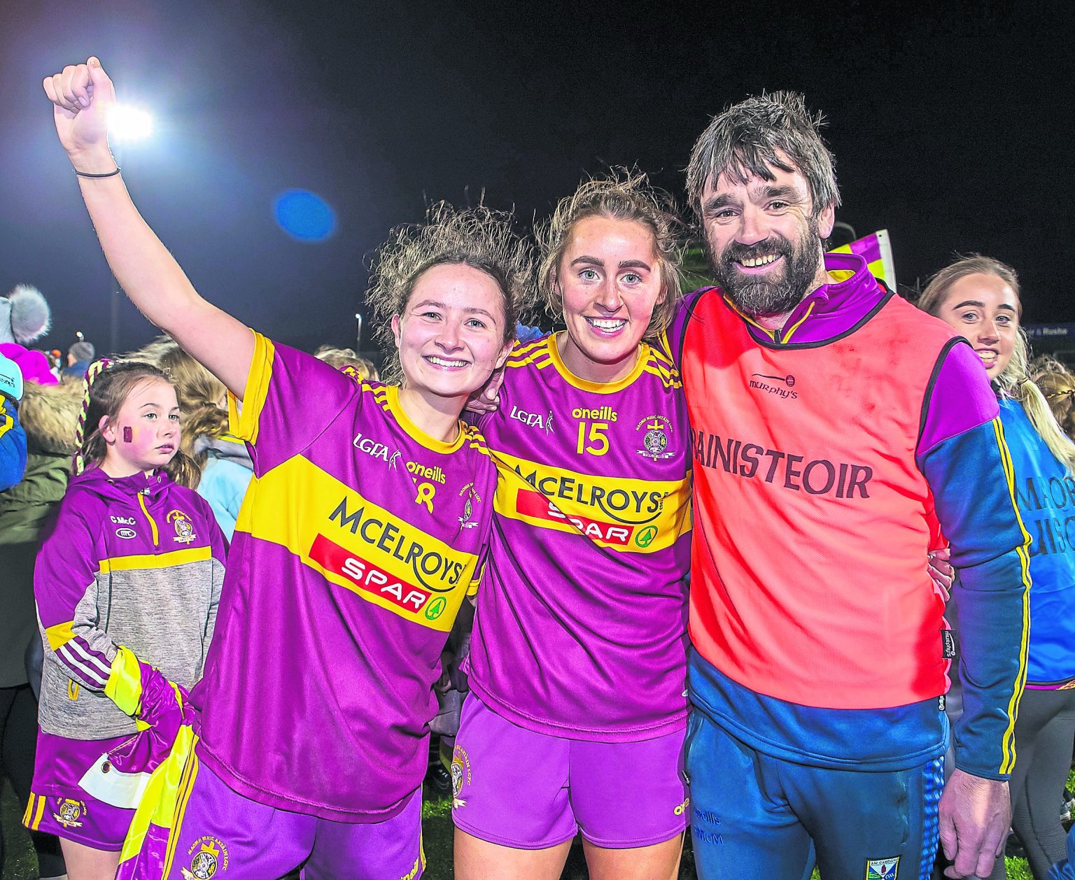 Chloe plays through the pain barrier - Gaelic Life