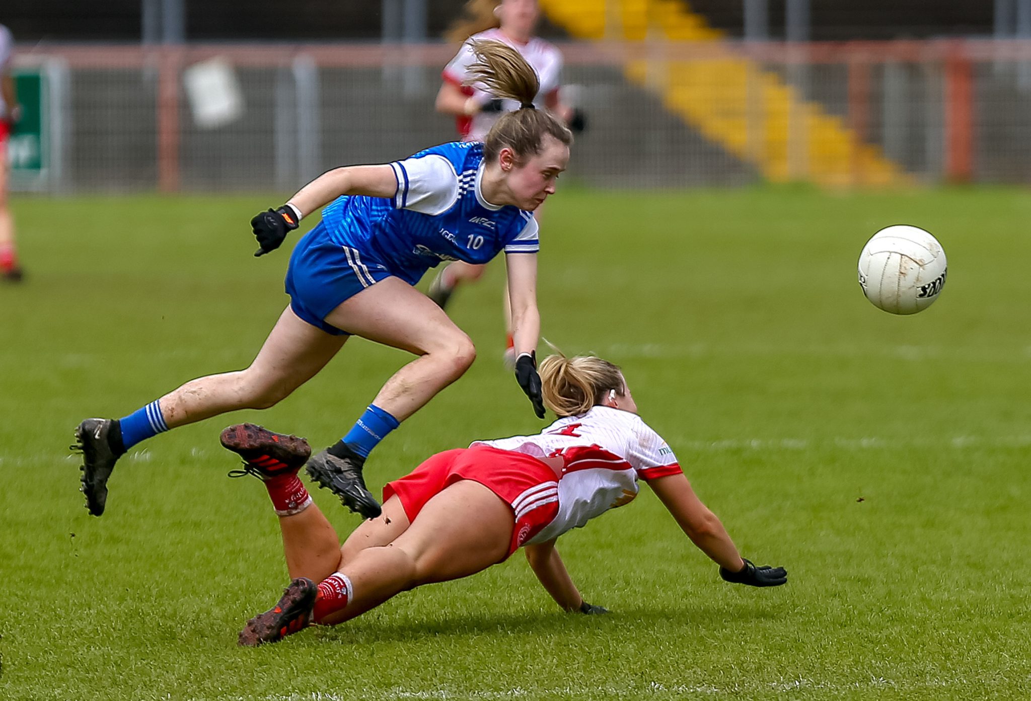 Garland and Monaghan step into the unknown as they eye top spot ...